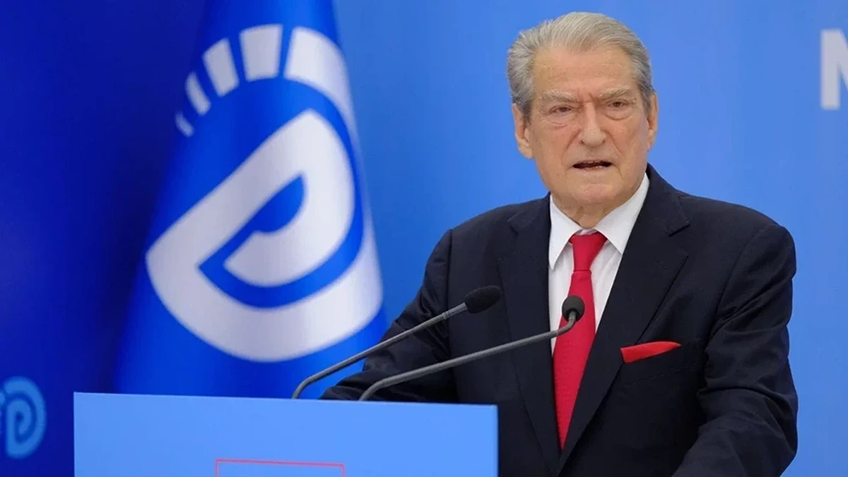 Μπερίσα: «Στημένα τα exit polls» • Himara